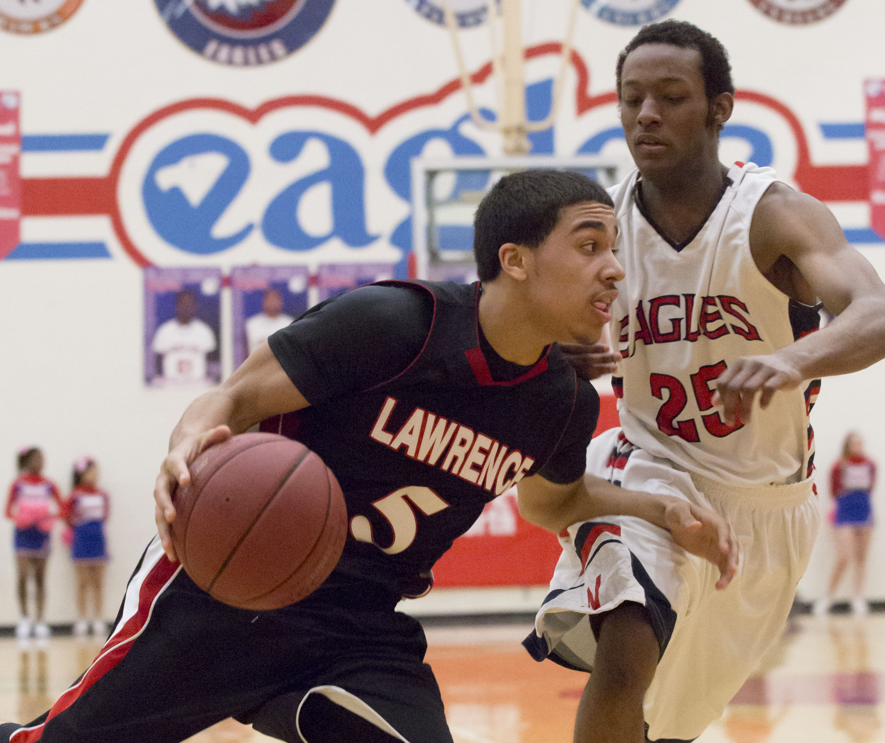 Justin time: LHS boys ride Roberts’ fourth-quarter flurry to victory ...